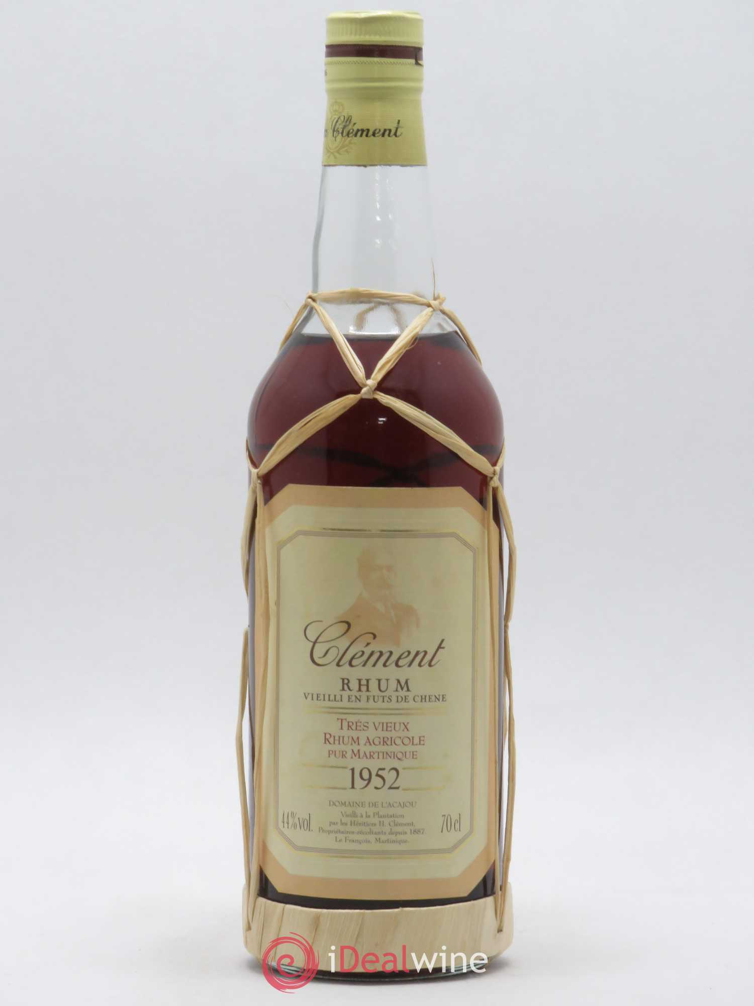 Rhum Clément Très Vieux Rhum agricole pur Martinique 1952 | Barnebys