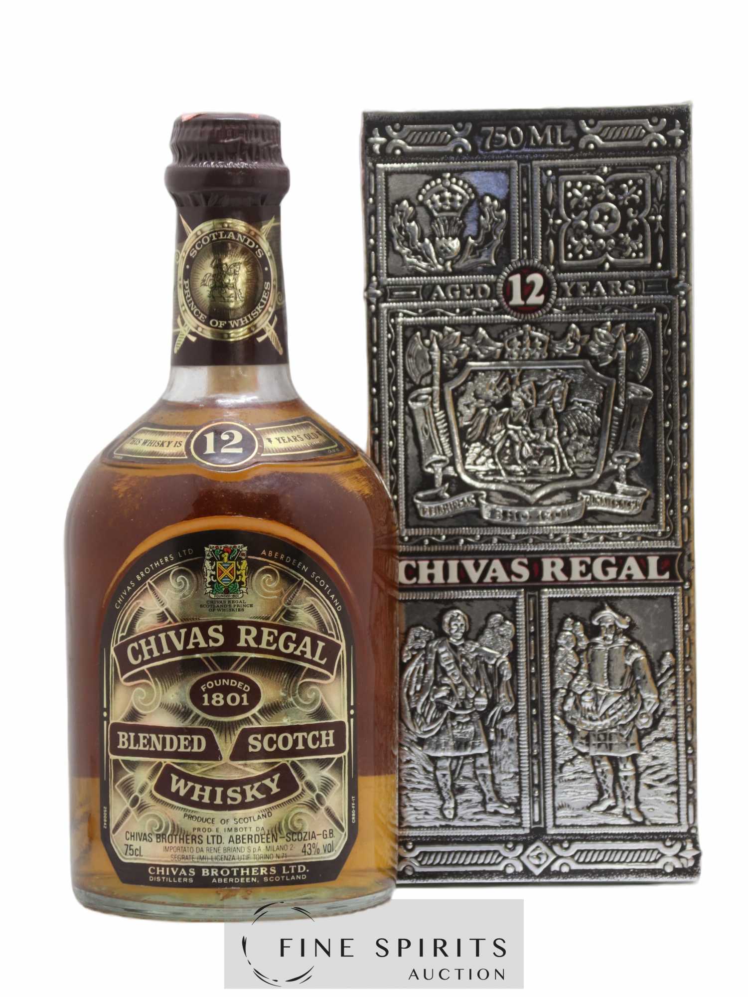 Acheter Chivas Regal 12 years Of. (sans prix de réserve) (lot: 607)