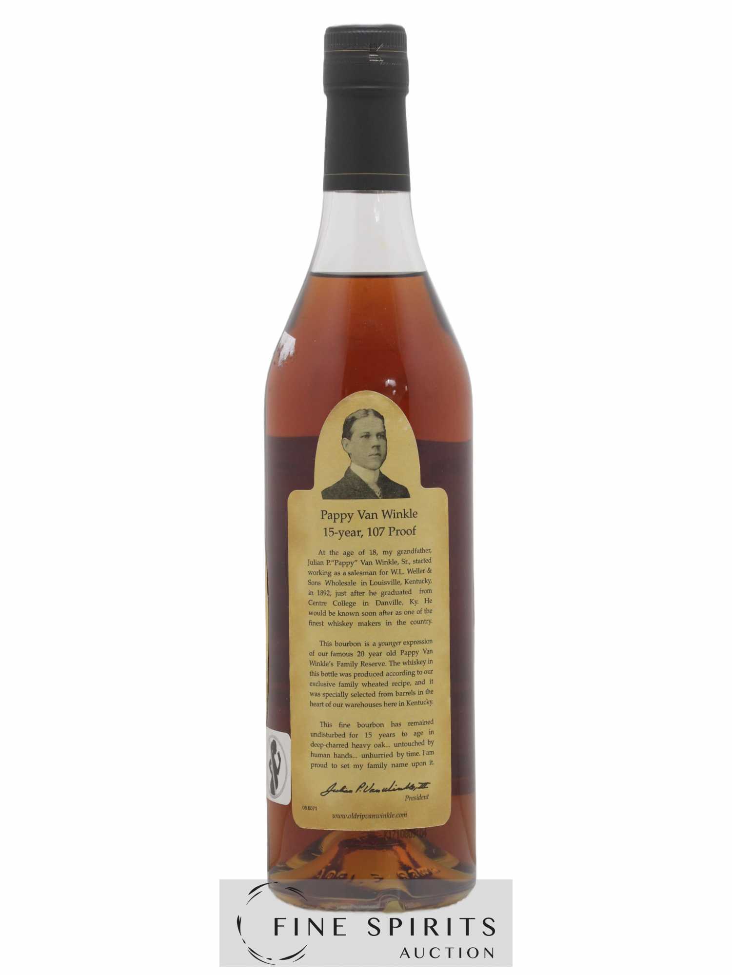 Buy Pappy Van Winkle's 15 years Of. Family Reserve (lot: 815)