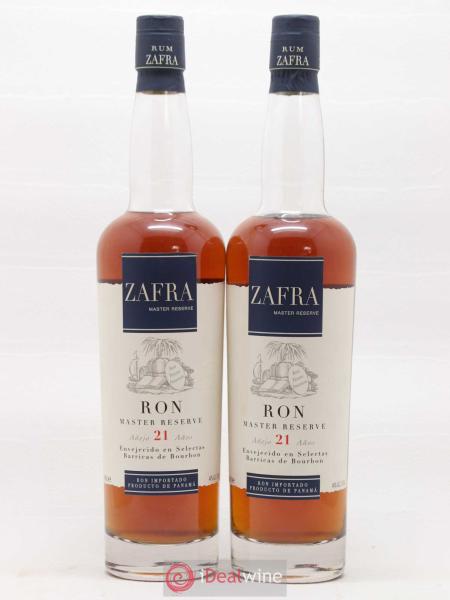 Acheter spiritueux Rhum Zafra Master Reserve 21 ans (lot: B2204548-4565)