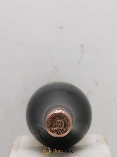 Acheter Château Haut Brion 1er Grand Cru Classé 2003 (lot: B2110040-138523)